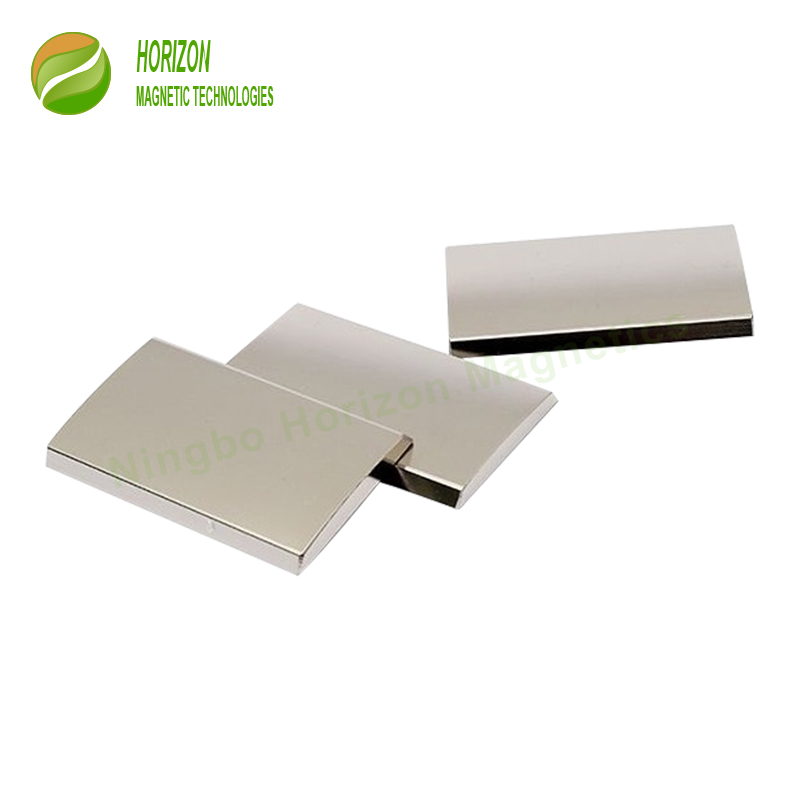 China NdFeB Magnetic Bread Shape Magnet Forms a Ring Magnet instead of ...